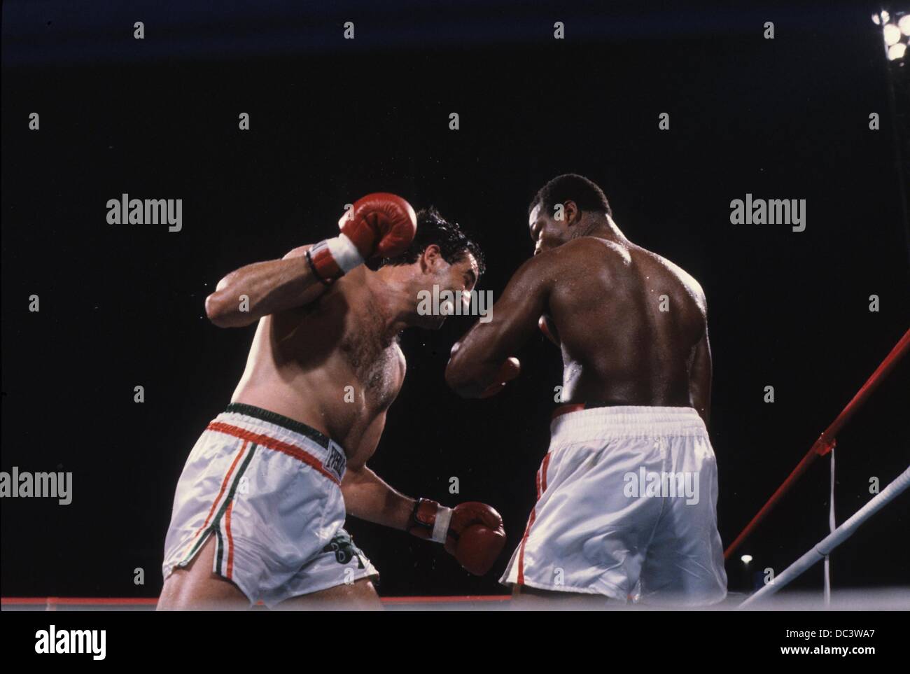 LARRY HOLMES VS Gerry Cooney fight.29438.(Credit Image: © Herb ...