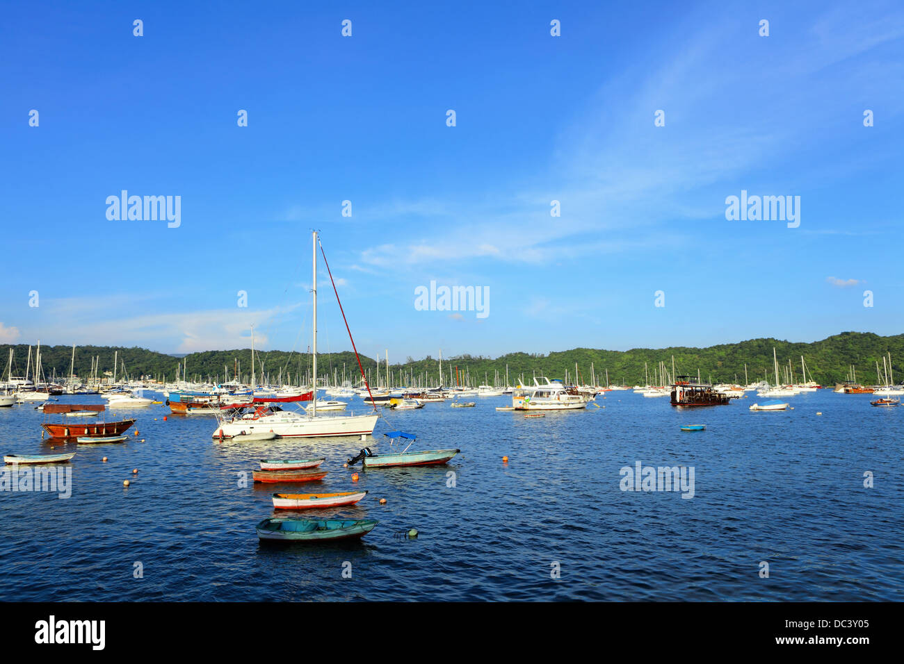 yacht in bay Stock Photo - Alamy