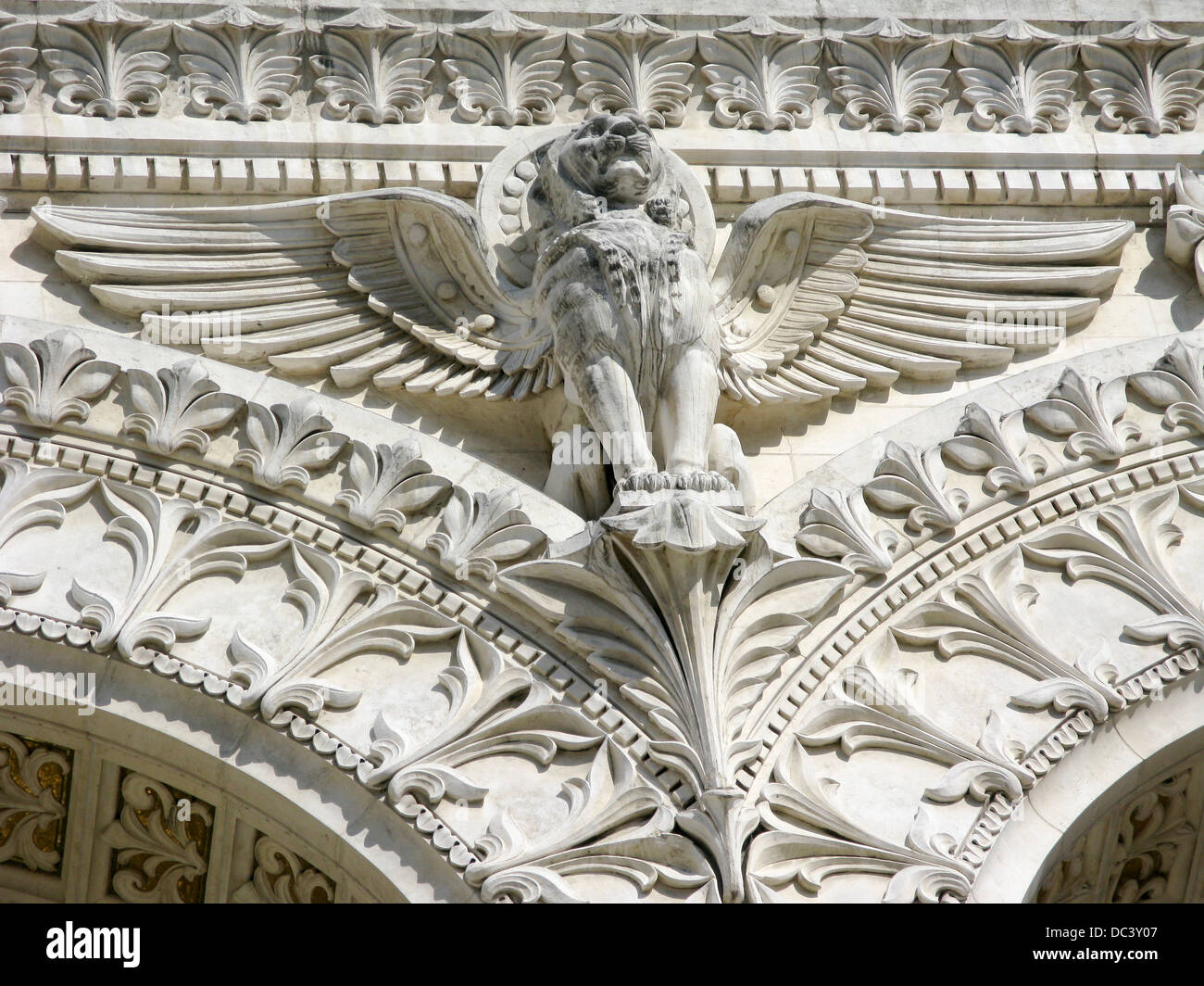 Old portico hi-res stock photography and images - Alamy