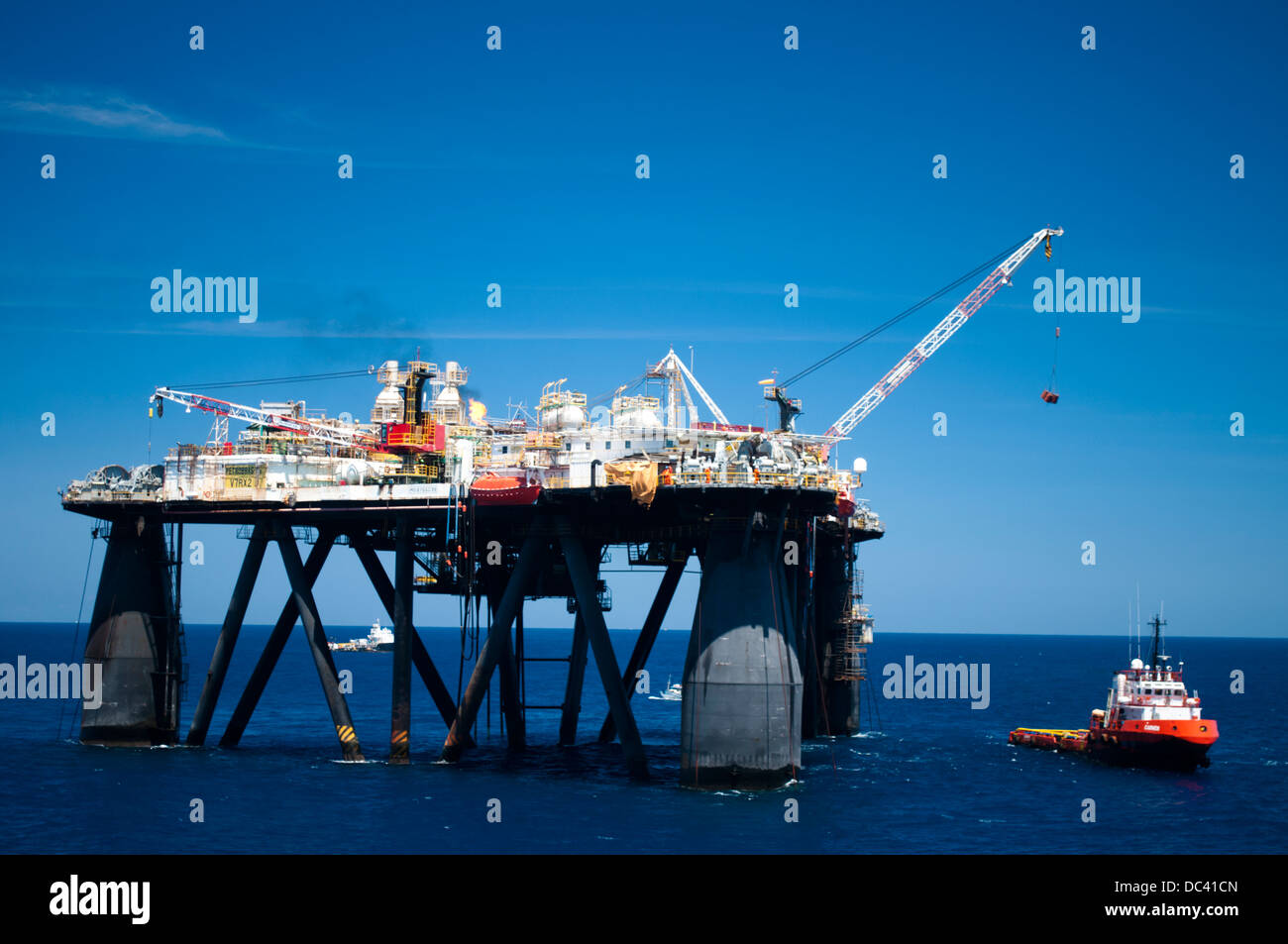 Petrobras 65 oil rig offshore Rio de Janeiro Campos Basin in cargo ...