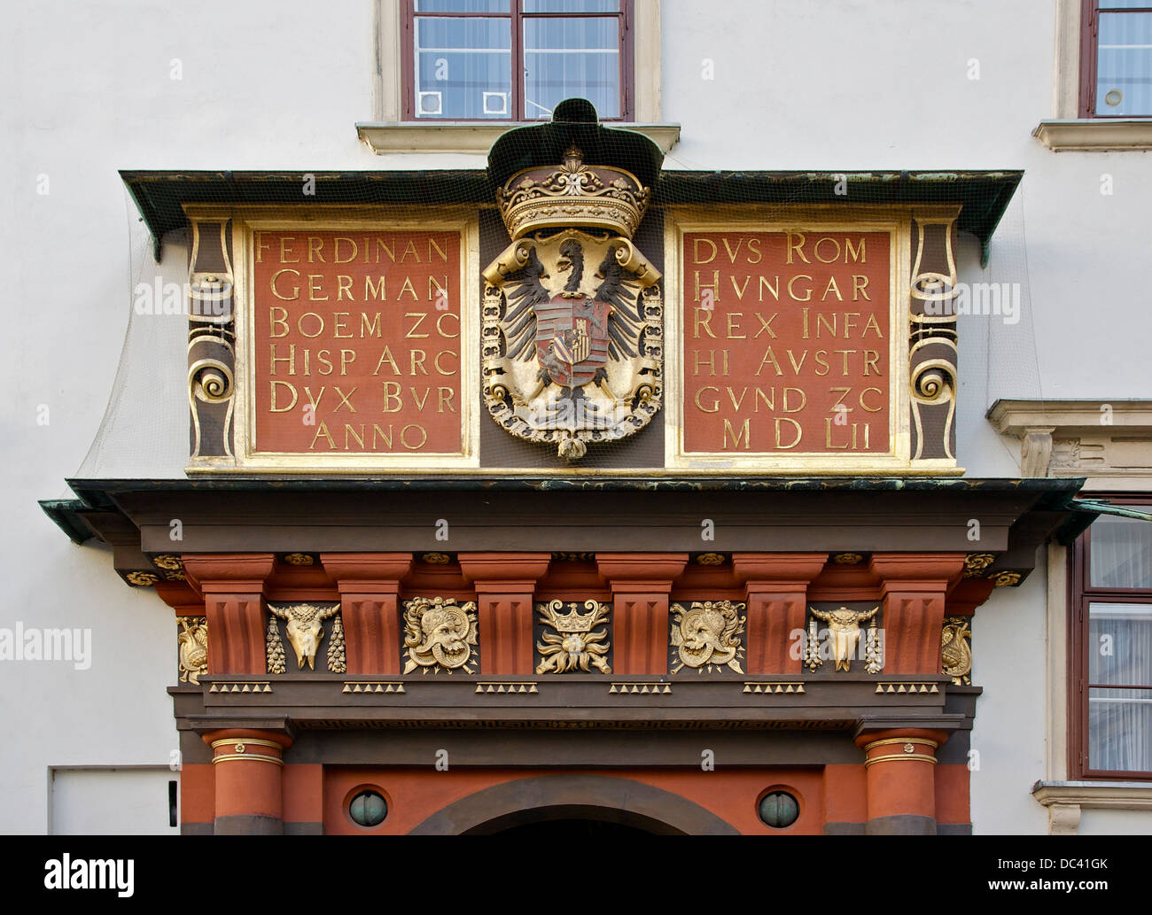 Schweizertor in the hofburg palace in vienna hi-res stock photography ...