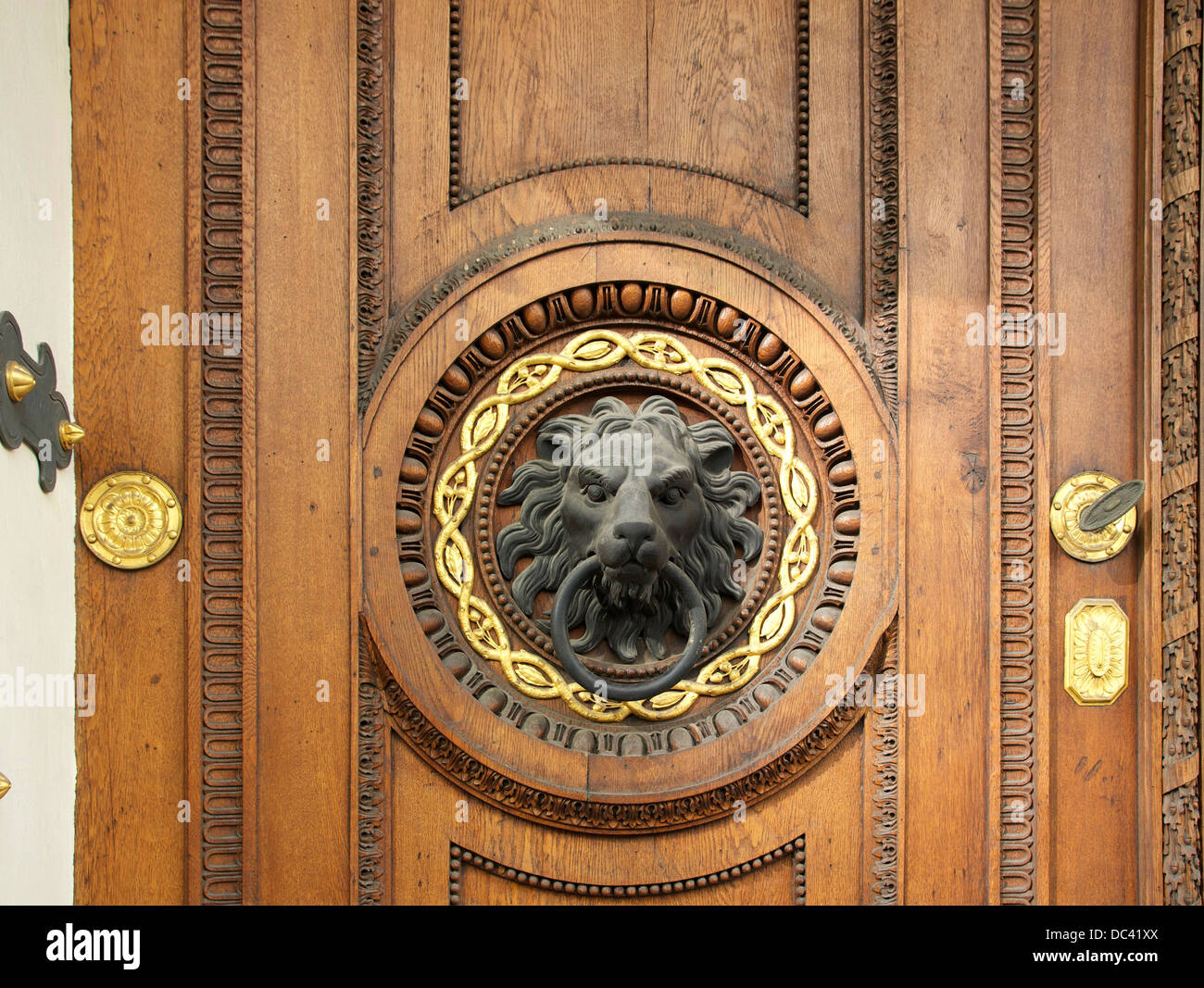 The lion of vienna hi-res stock photography and images - Alamy