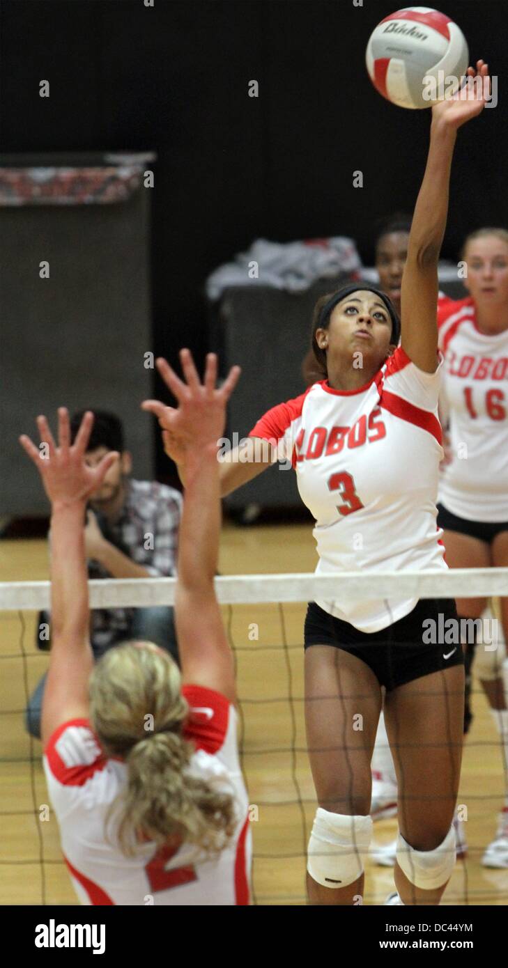 Aug. 7, 2013 - U.S. - Greg Sorber -- Lobo Volleyball player Chantale ...