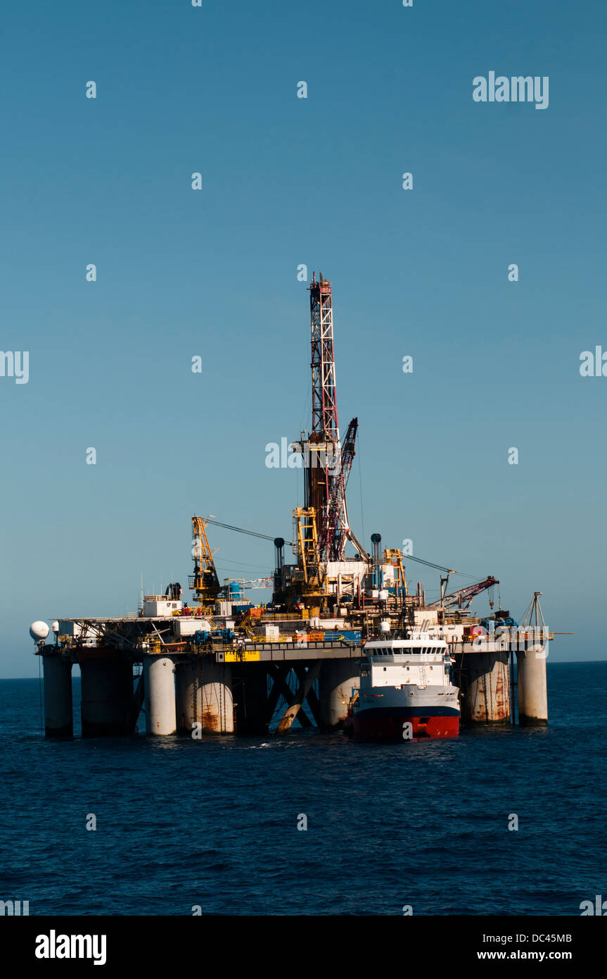 Offshore drilling rig Falcon 100 working for Petrobras, Campos basin ...