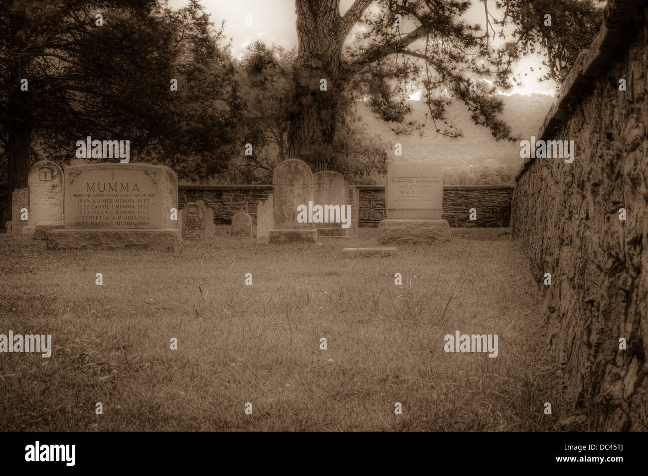 Antietam Cemetery High Resolution Stock Photography and Images - Alamy