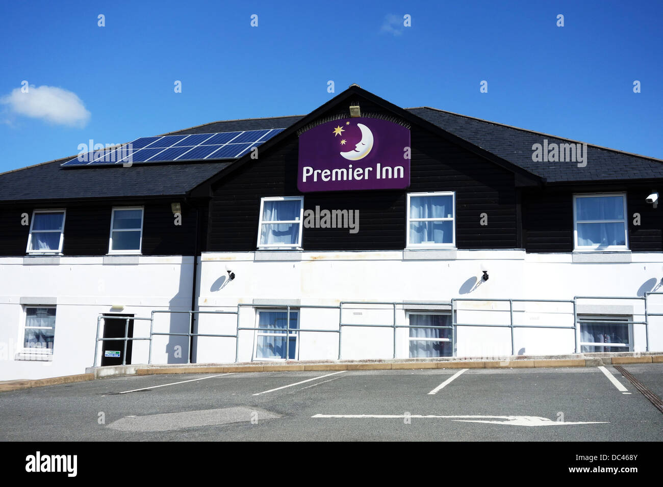Premier inn hi-res stock photography and images - Alamy