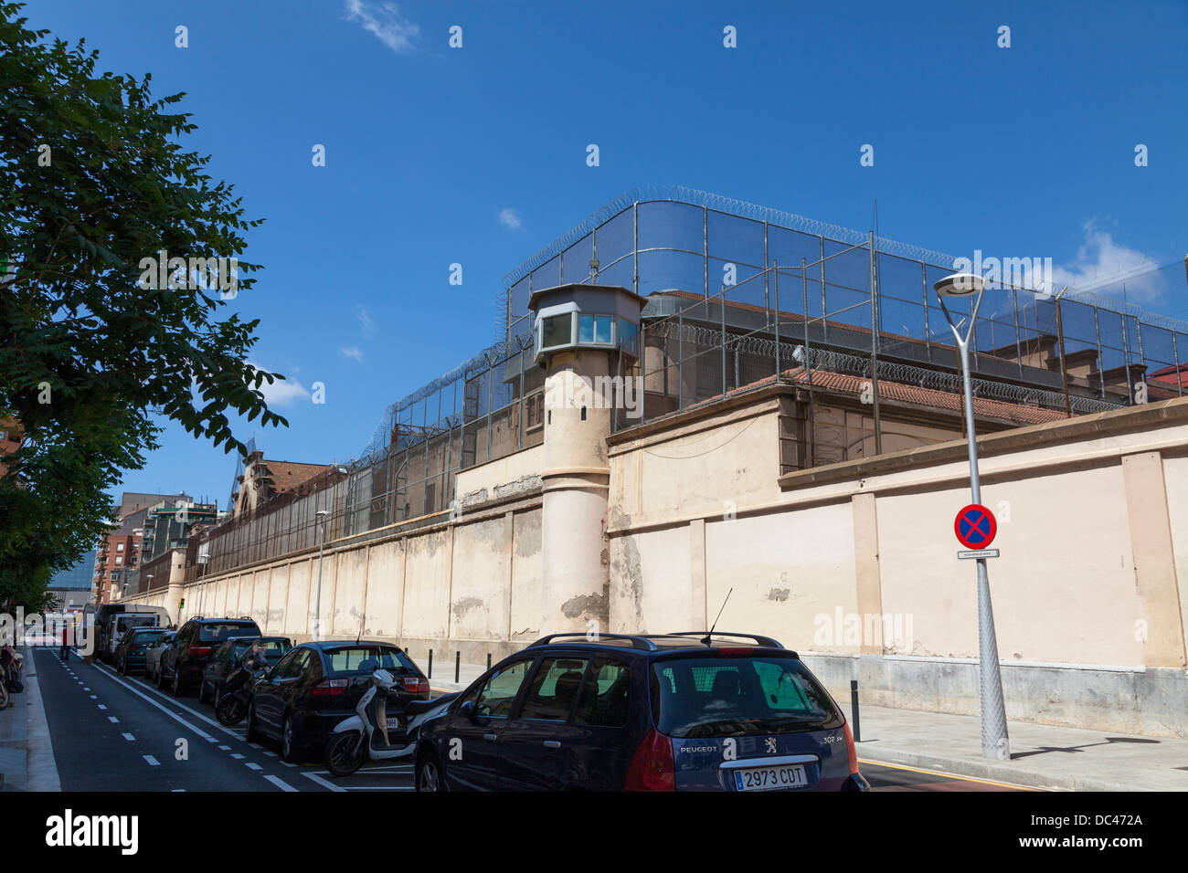 Barcelona prison hi-res stock photography and images - Alamy