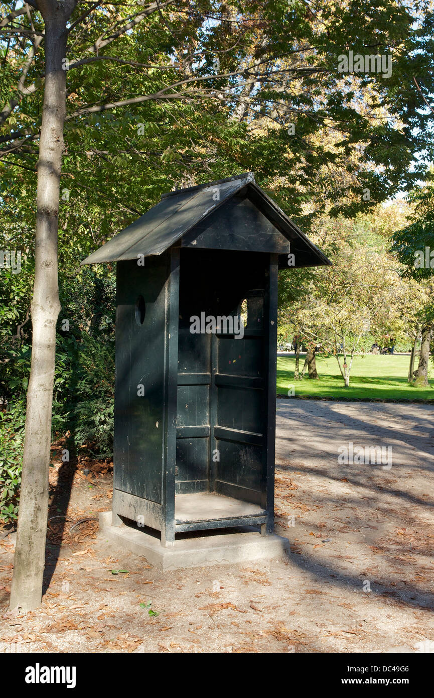 The sentry box hi-res stock photography and images - Alamy