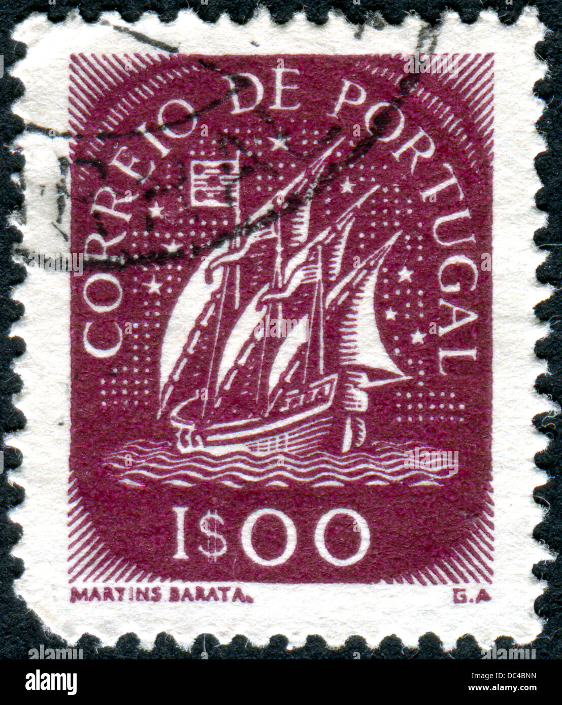 Old portugal postage stamp hi-res stock photography and images - Alamy