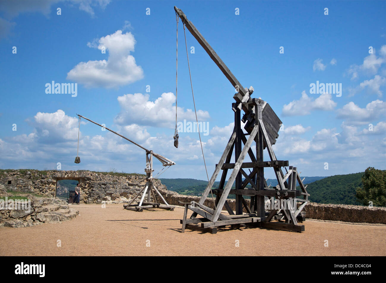 Reconstructed trebuchets hi-res stock photography and images - Alamy