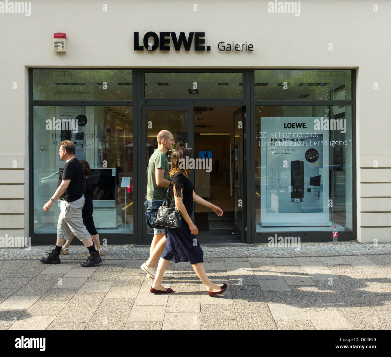 Gallery of home electronics firm Loewe on the Kurfurstendamm Stock ...