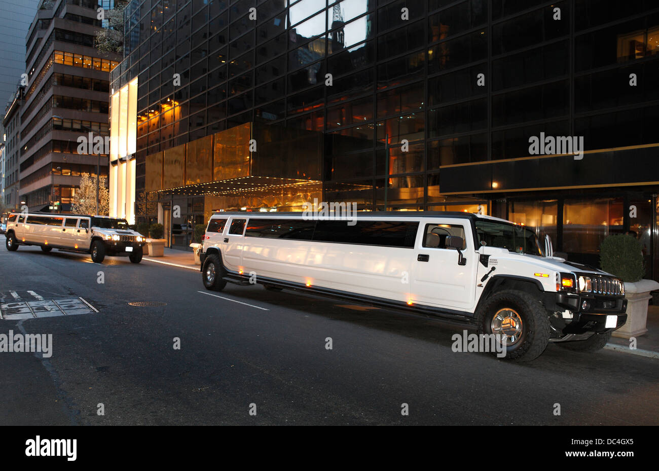 Long Limo Stock Photos & Long Limo Stock Images - Alamy