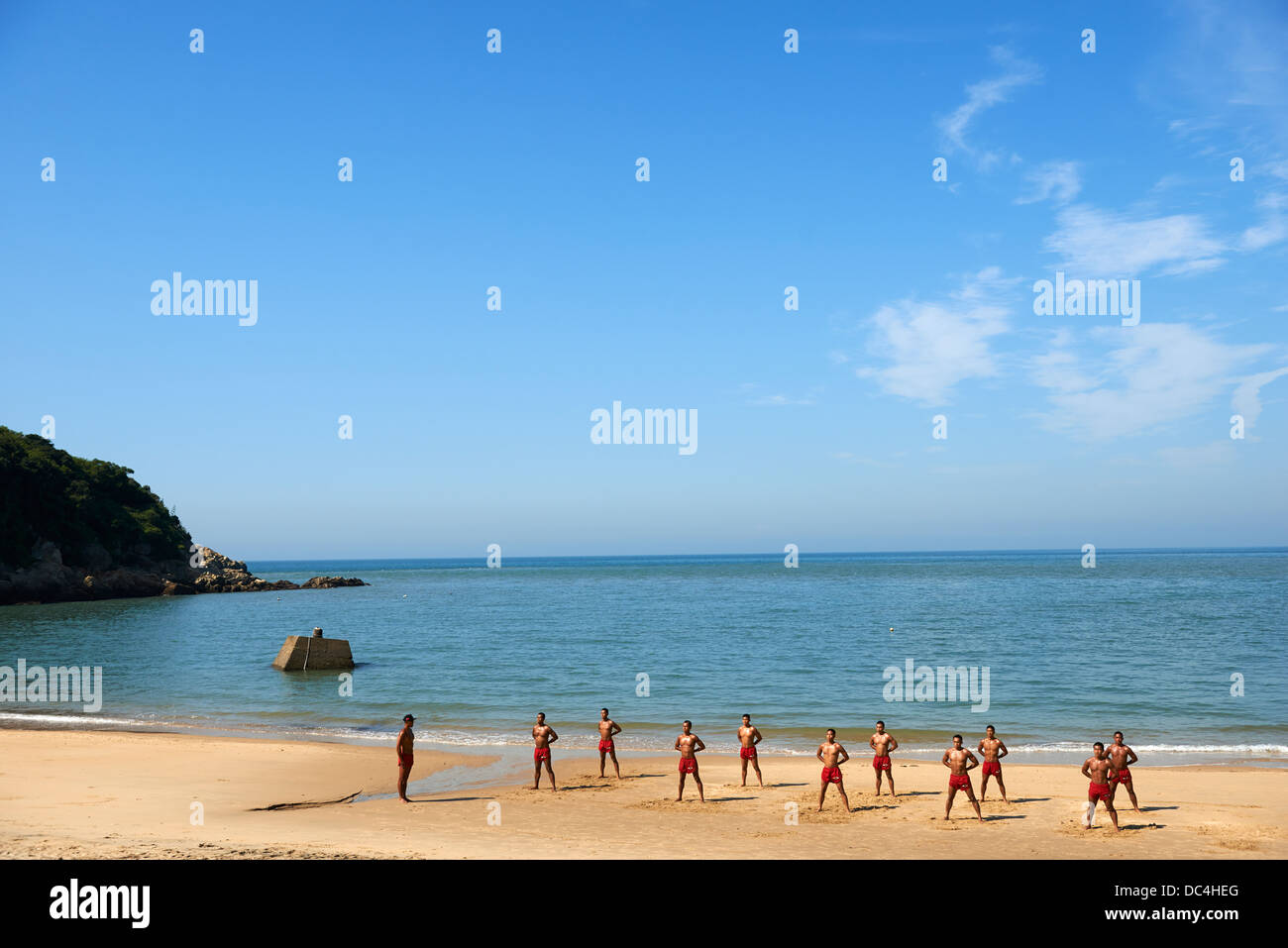 Taiwanese Navy Seals, nicknamed "frogmen" train and do exercises to ...