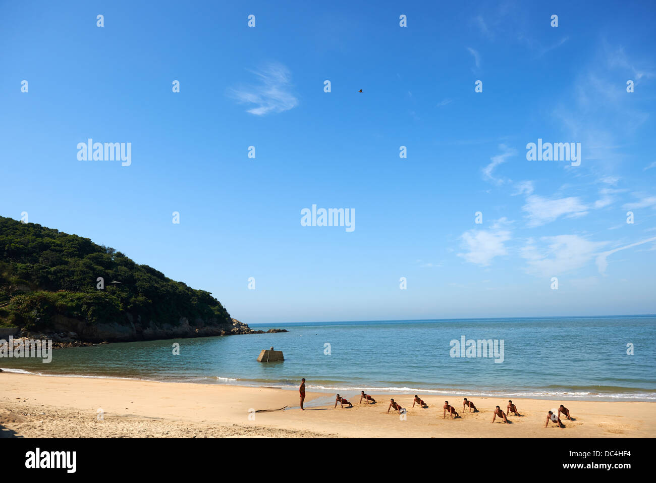 Taiwanese Navy Seals, nicknamed "frogmen" train and do exercises to ...