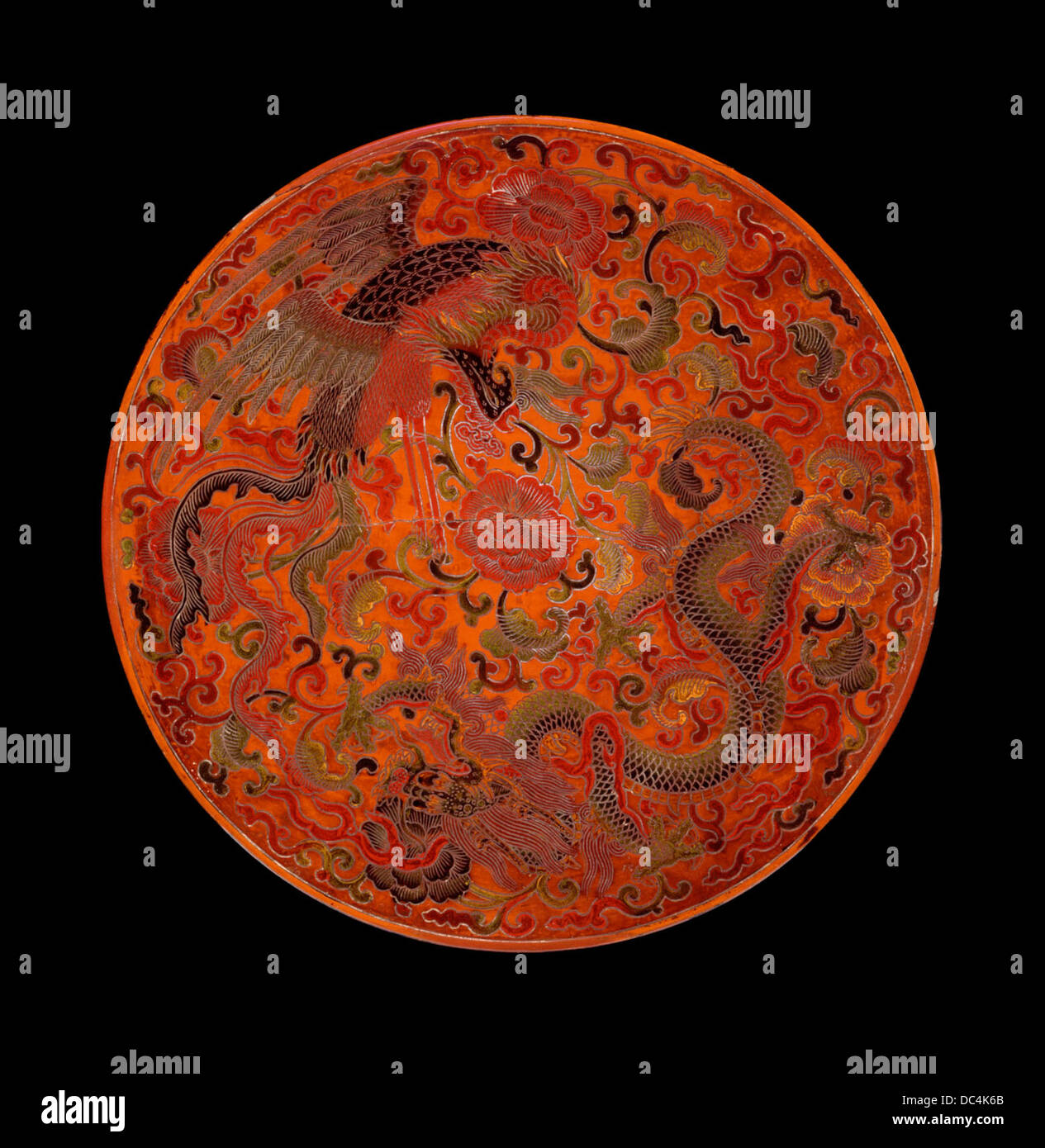 Box he with dragon and phoenix hi-res stock photography and images - Alamy