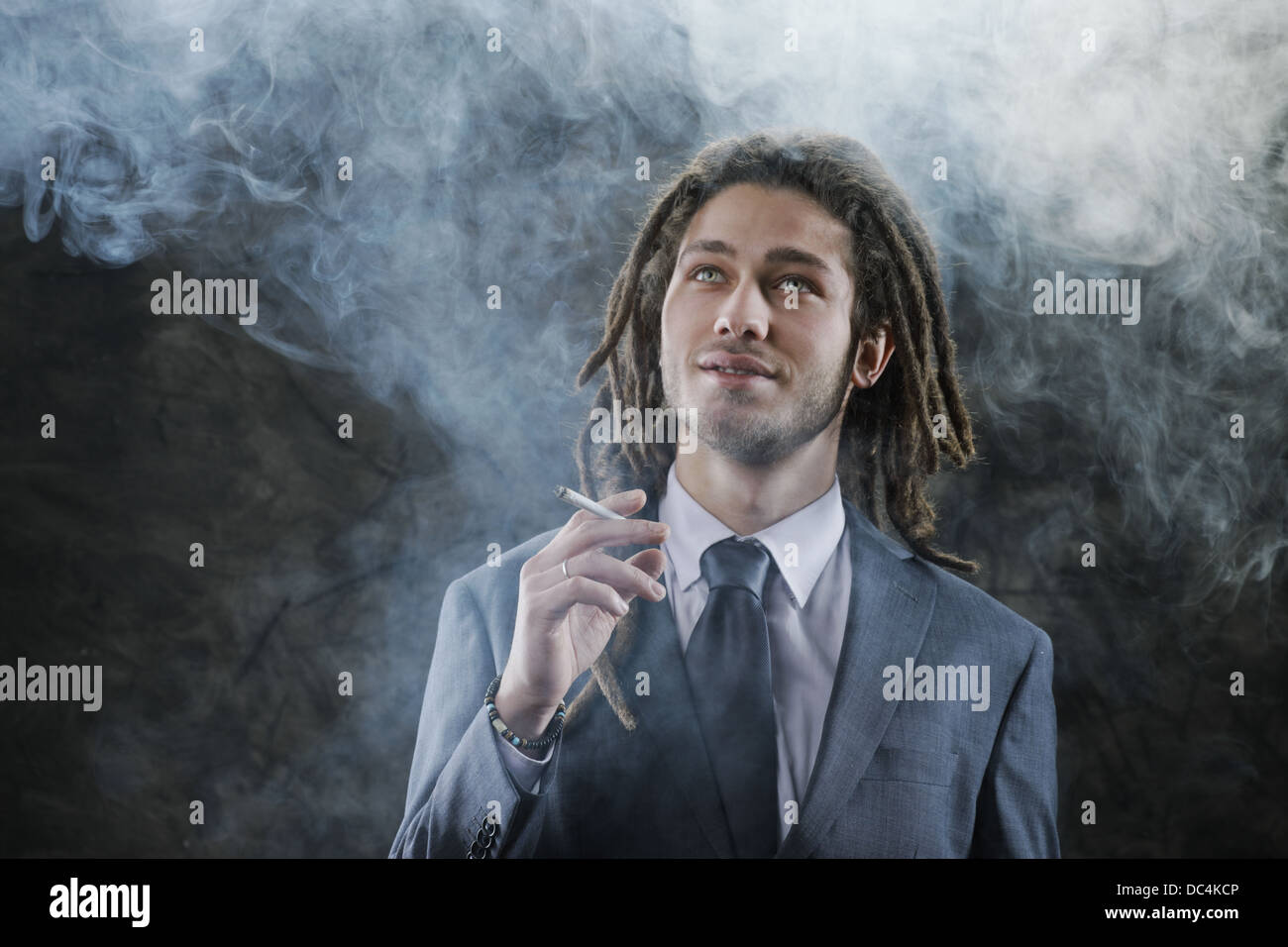 Rastafarian smoking hi-res stock photography and images - Alamy