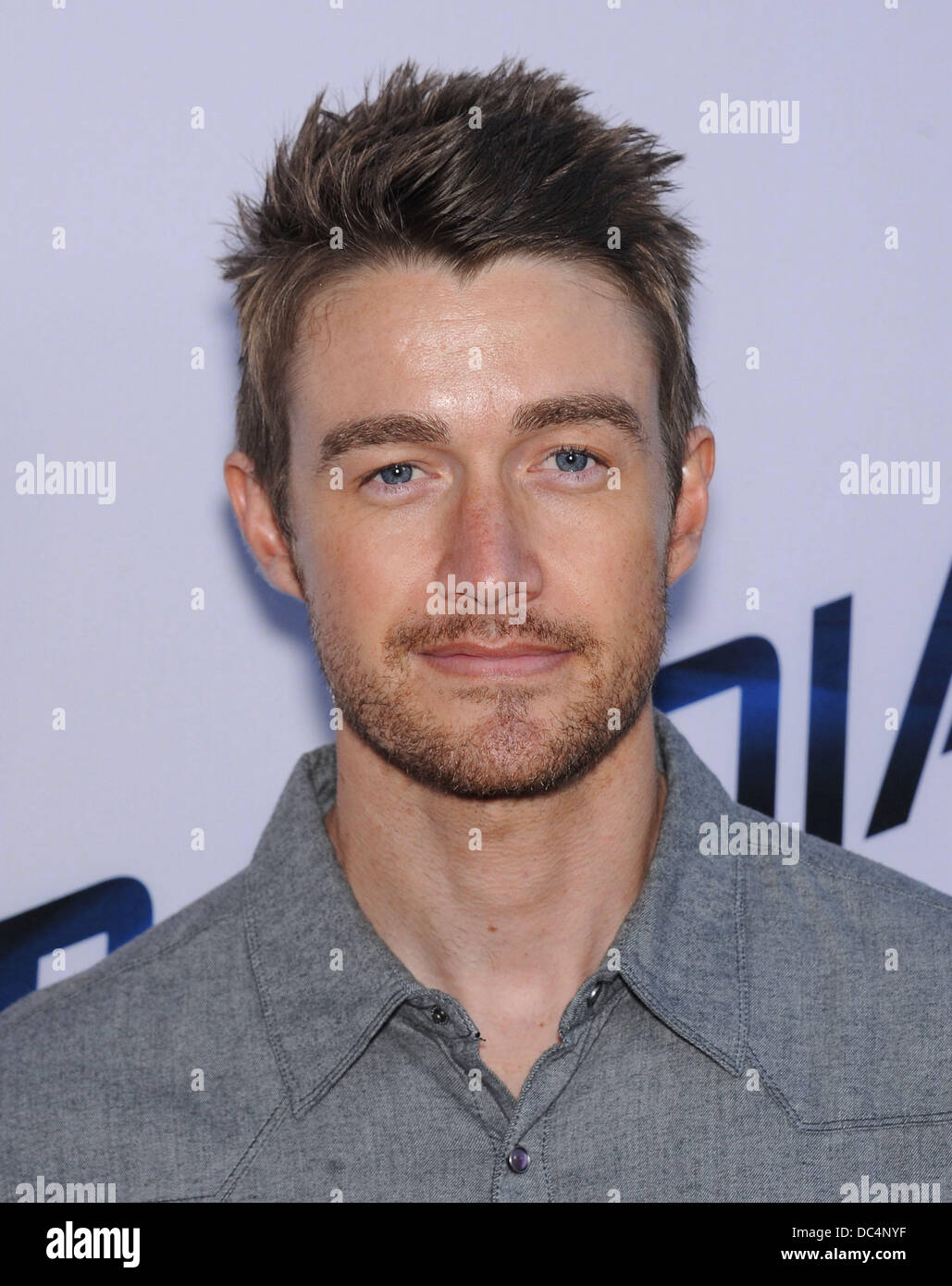 Robert buckley hi-res stock photography and images - Alamy