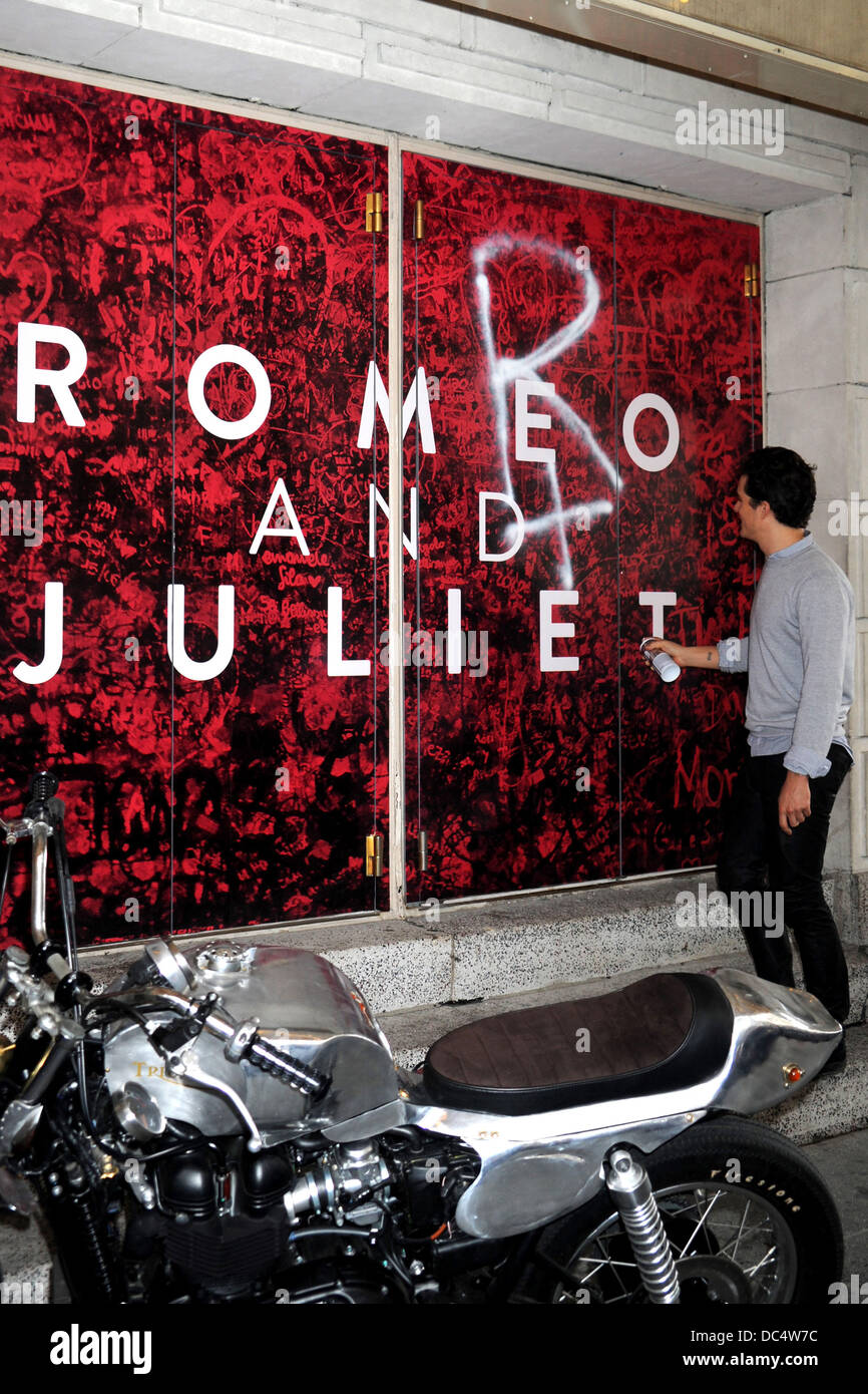 Orlando bloom romeo and juliet hi-res stock photography and images - Alamy