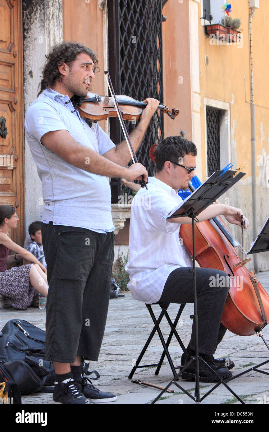 Venice Street Musician High Resolution Stock Photography and Images - Alamy