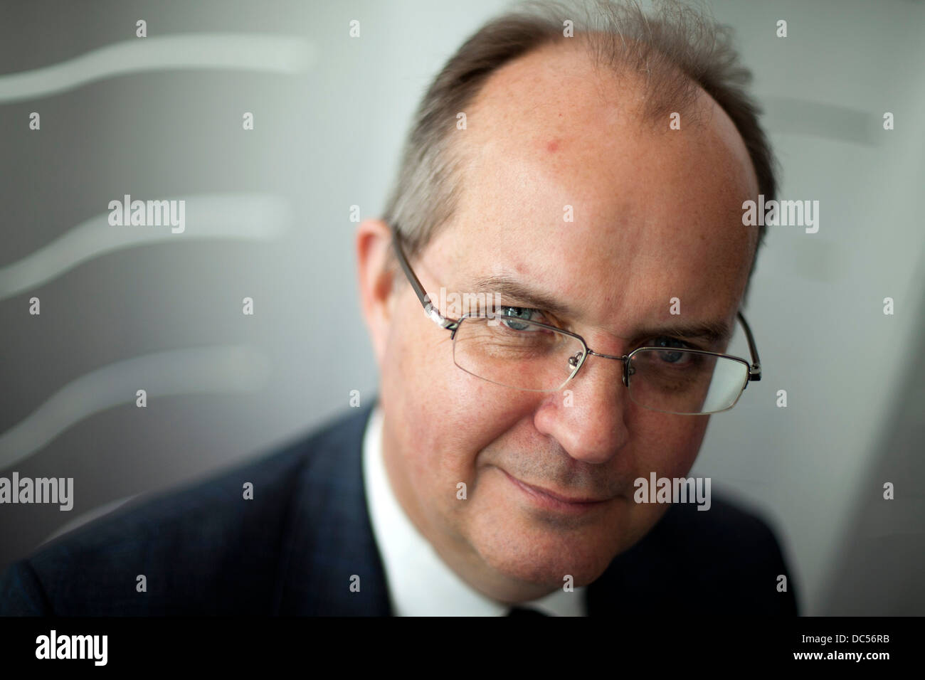 Richard heald hi-res stock photography and images - Alamy