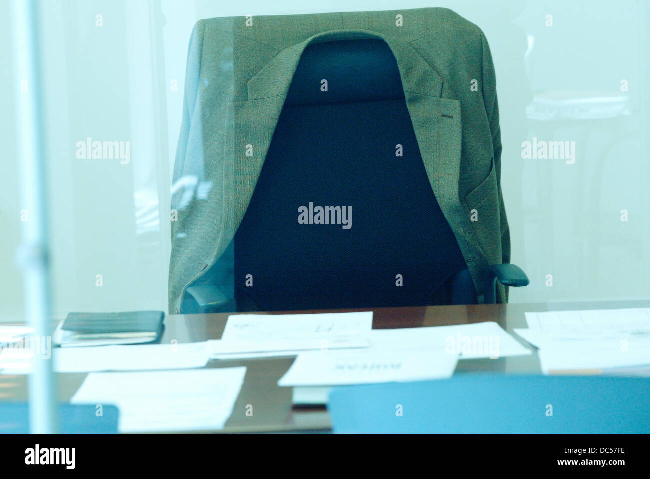 Pending matter hi-res stock photography and images - Alamy