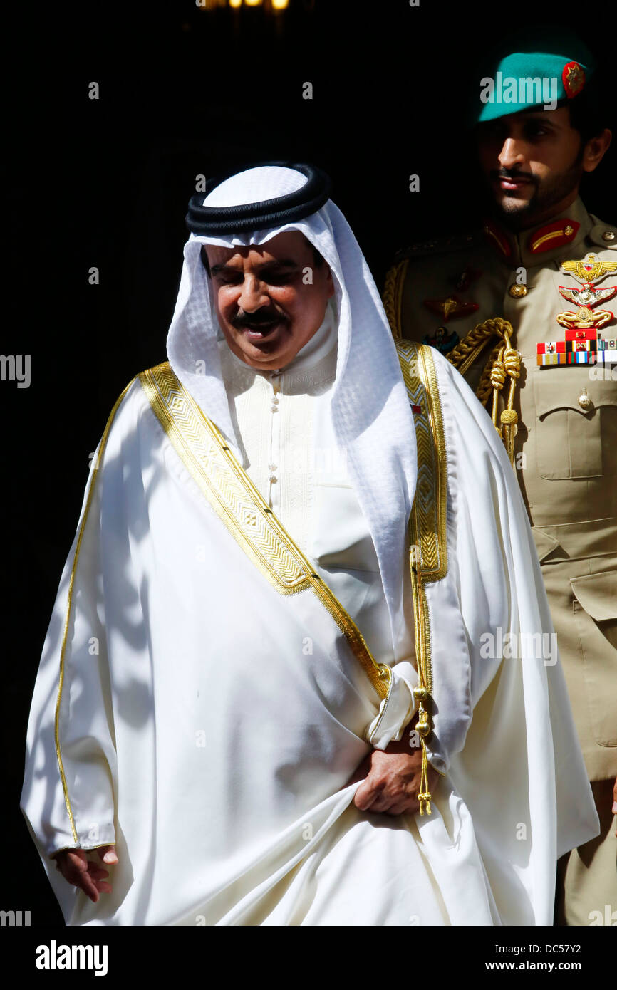 King hamad al khalifa hi-res stock photography and images - Alamy