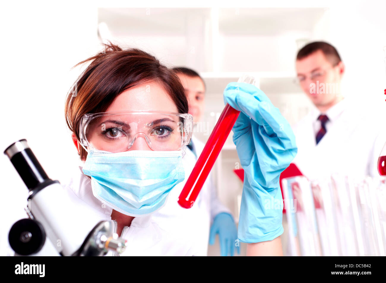 chemist working in the laboratory Stock Photo - Alamy