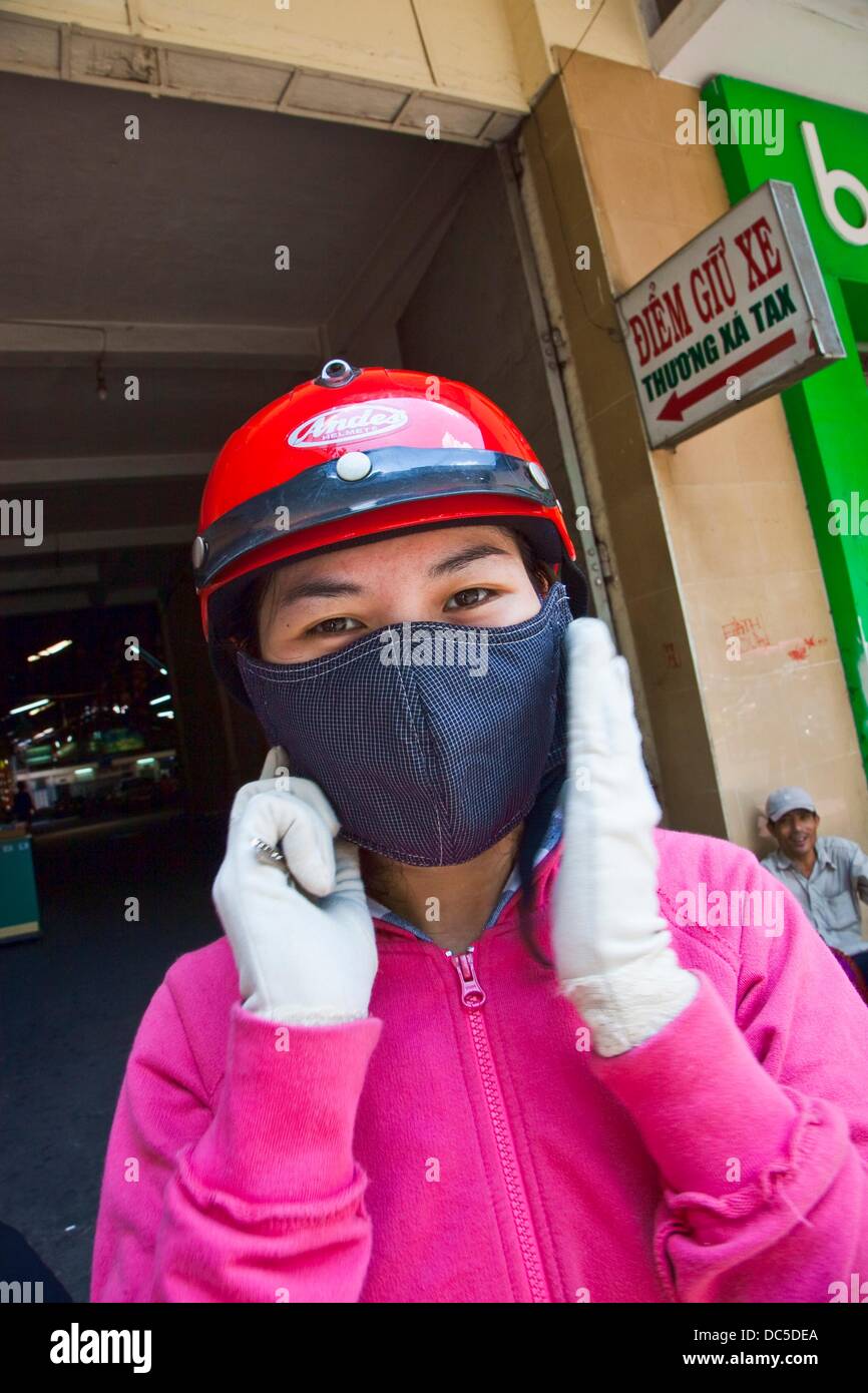Saigon Pollution Mask Vietnam Stock Photos & Saigon Pollution Mask ...