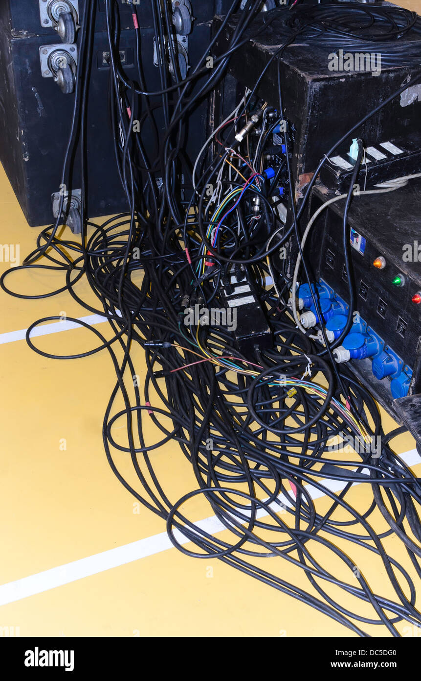 Curl cord hi-res stock photography and images - Alamy