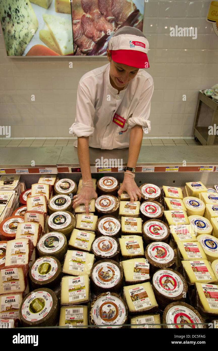 Cheese packing line hi-res stock photography and images - Alamy