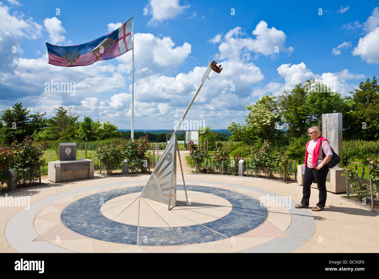 Sundial Memorial Bosworth Battlefield Heritage Centre and Country Park ...
