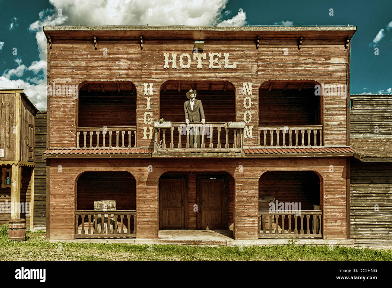 Western Hotel Exterior