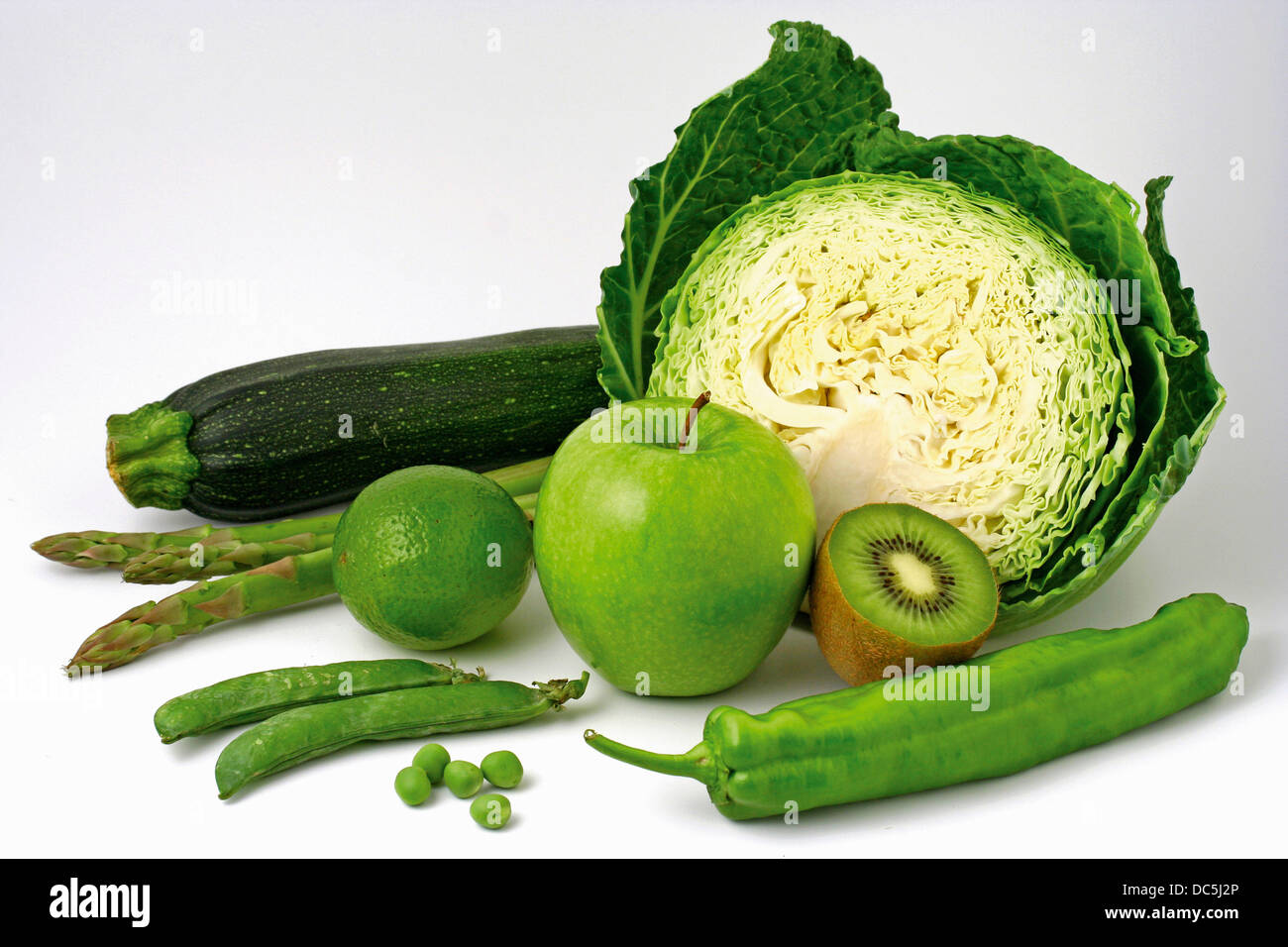 Vegetales verdes hi-res stock photography and images - Alamy
