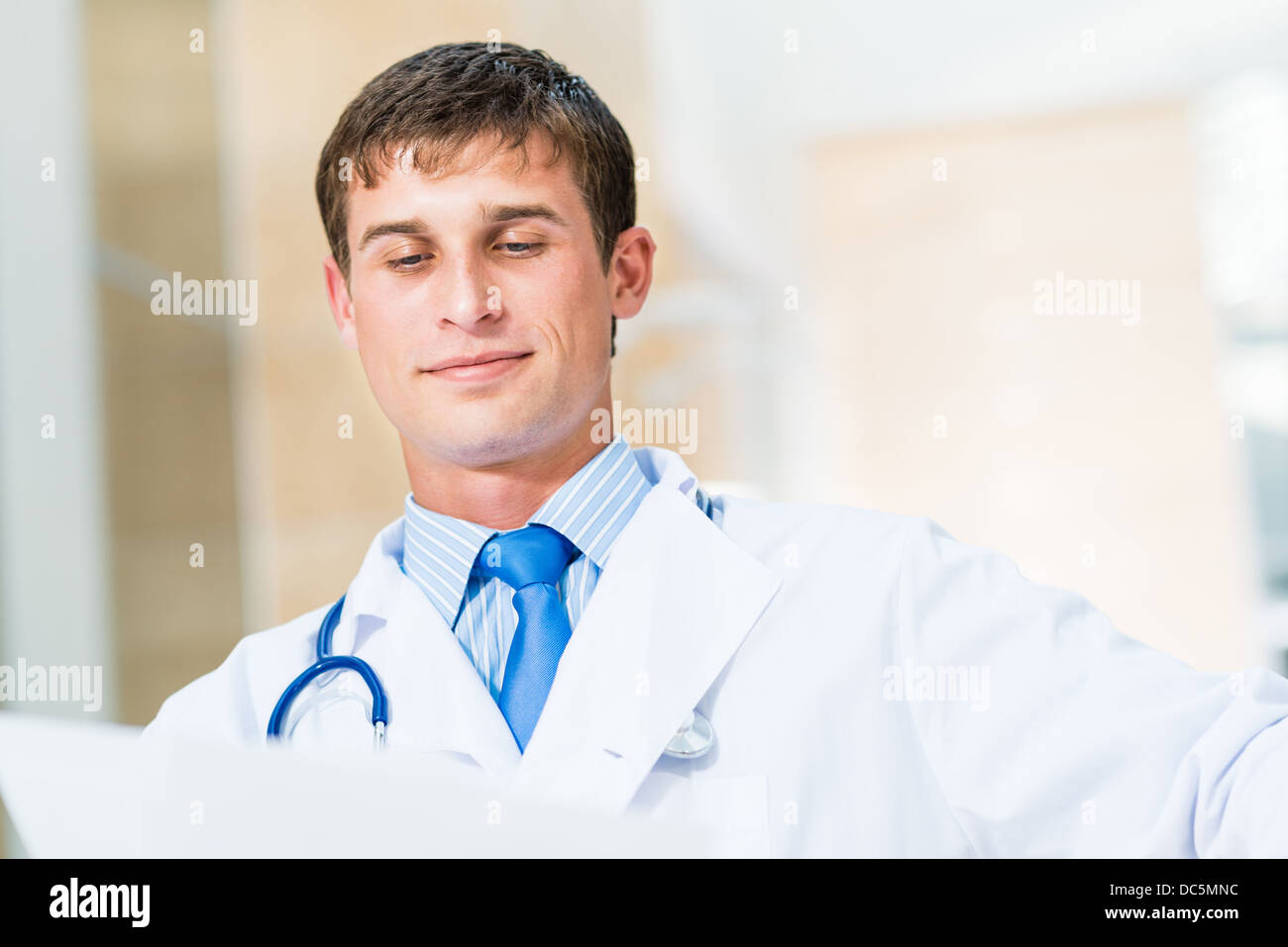 Portrait of doctor Stock Photo - Alamy