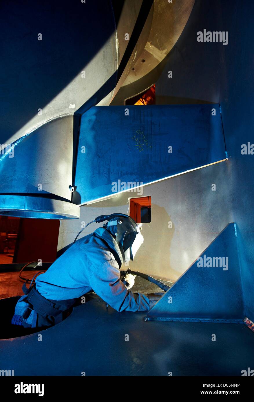 Boilermaking hi-res stock photography and images - Alamy