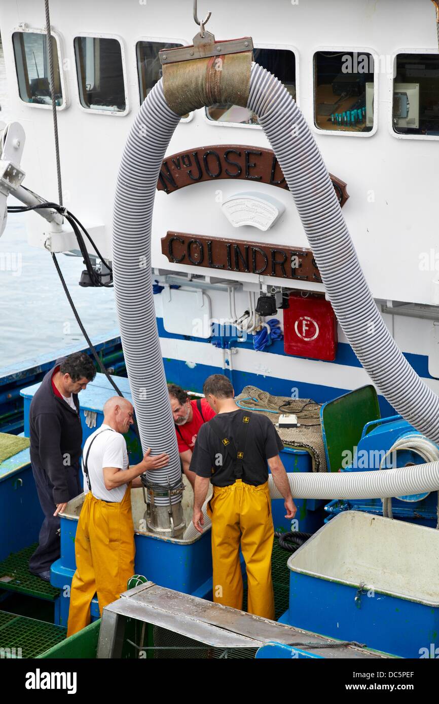 Fish boat boat fish hi-res stock photography and images - Alamy