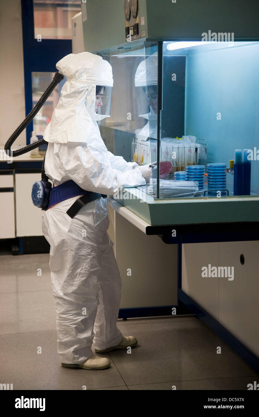 Microbiology culture hi-res stock photography and images - Alamy