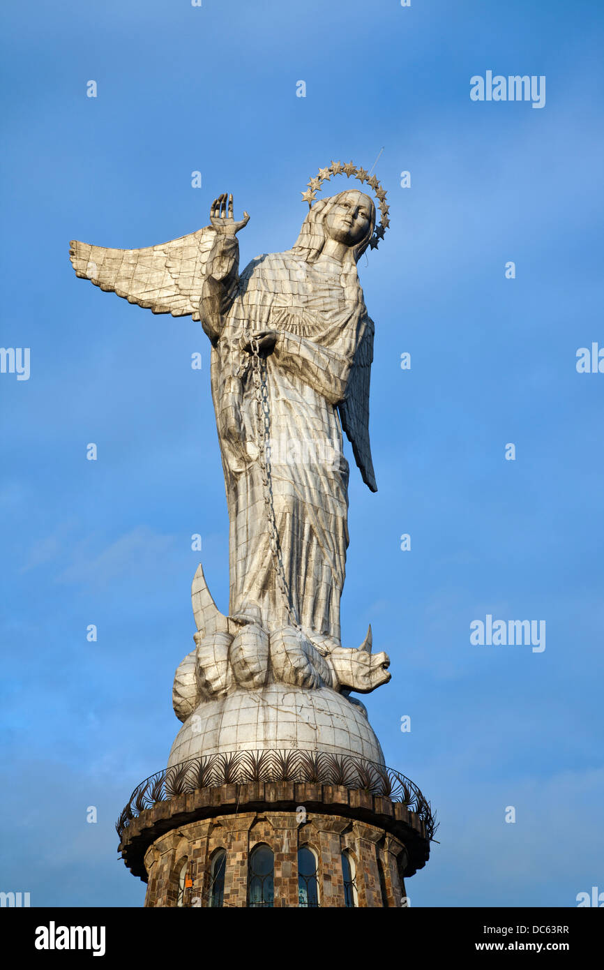 Virgin of Quito, Panecillo Hill, Quito, Ecuador Stock Photo - Alamy