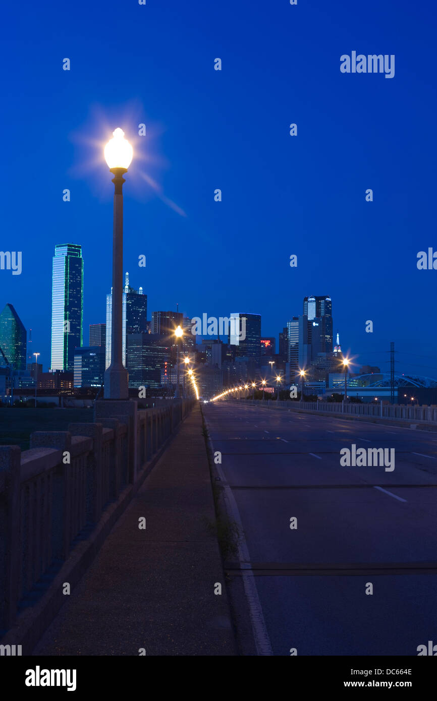 2009 HISTORICAL DOWNTOWN SKYLINE CORINTH STREET VIADUCT DALLAS TEXAS ...