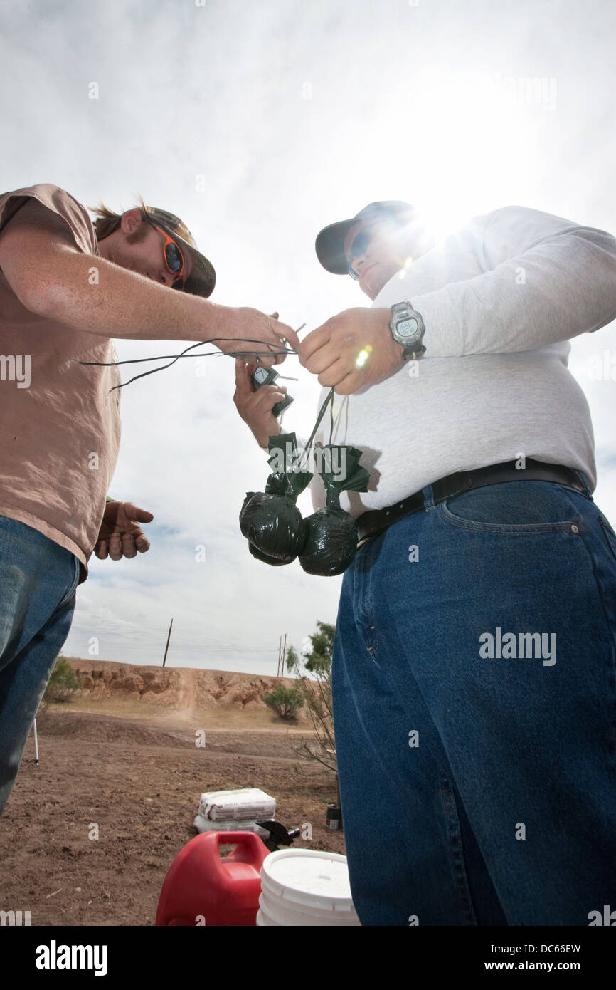 Flammable powder hi-res stock photography and images - Alamy