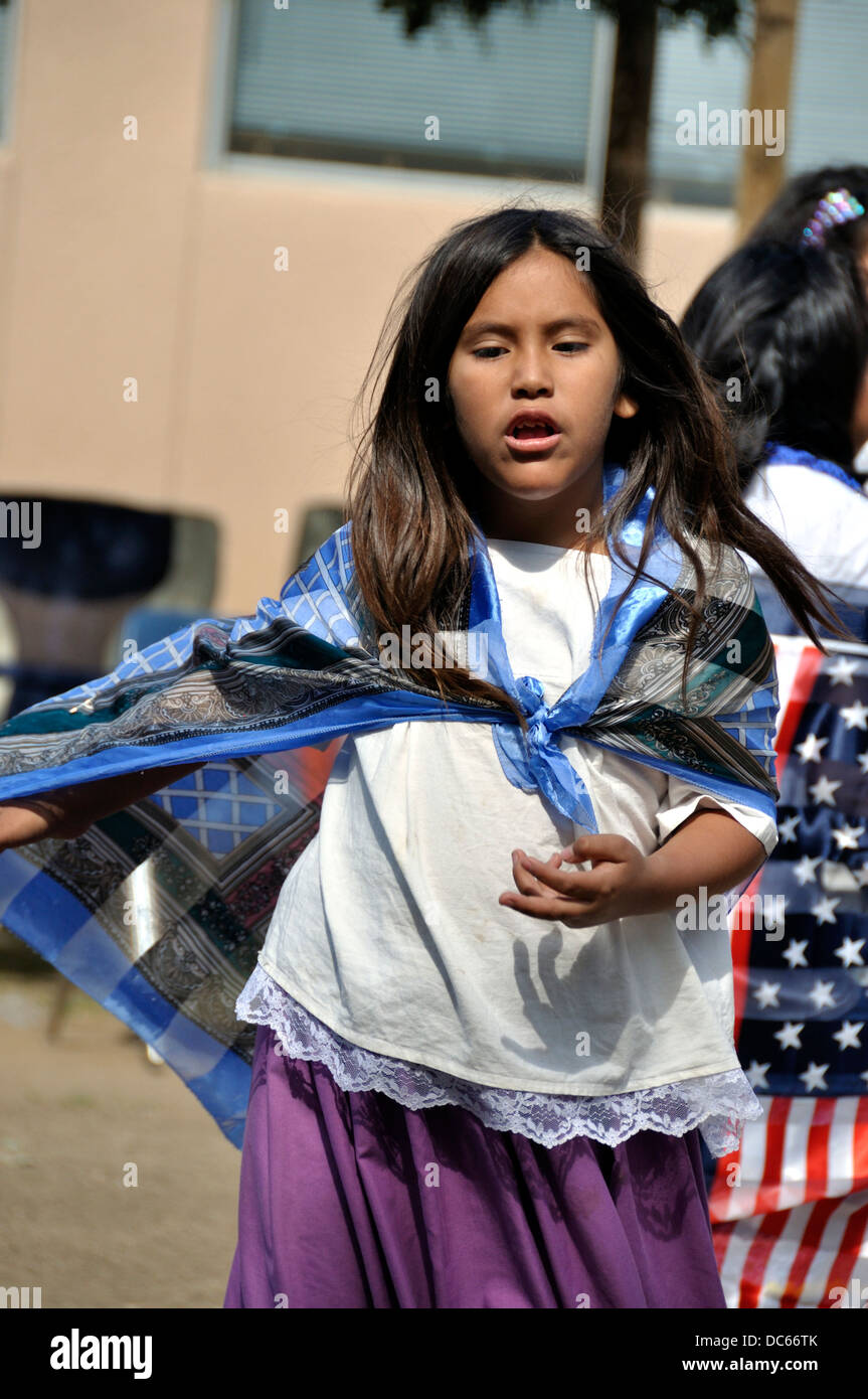 Young women of the Salt River Maricopa-Pima tribes dancing at the Cupa ...