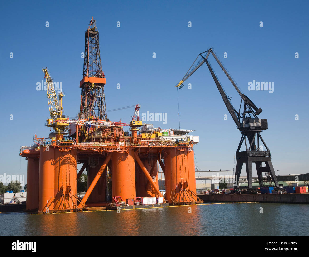 Stena Spey drilling rig platform Keppel Verolme shipyard Botlek Port of ...
