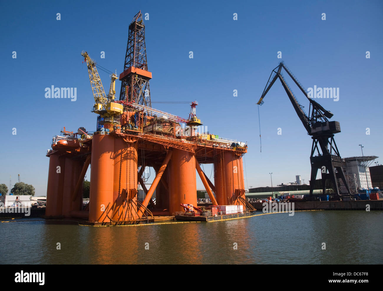 Stena Spey drilling rig platform Keppel Verolme shipyard Botlek Port of ...