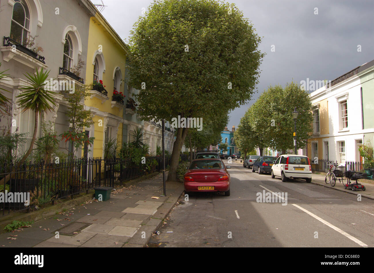 Multi-coloured terraced street in Kentish Town in London, England Stock ...
