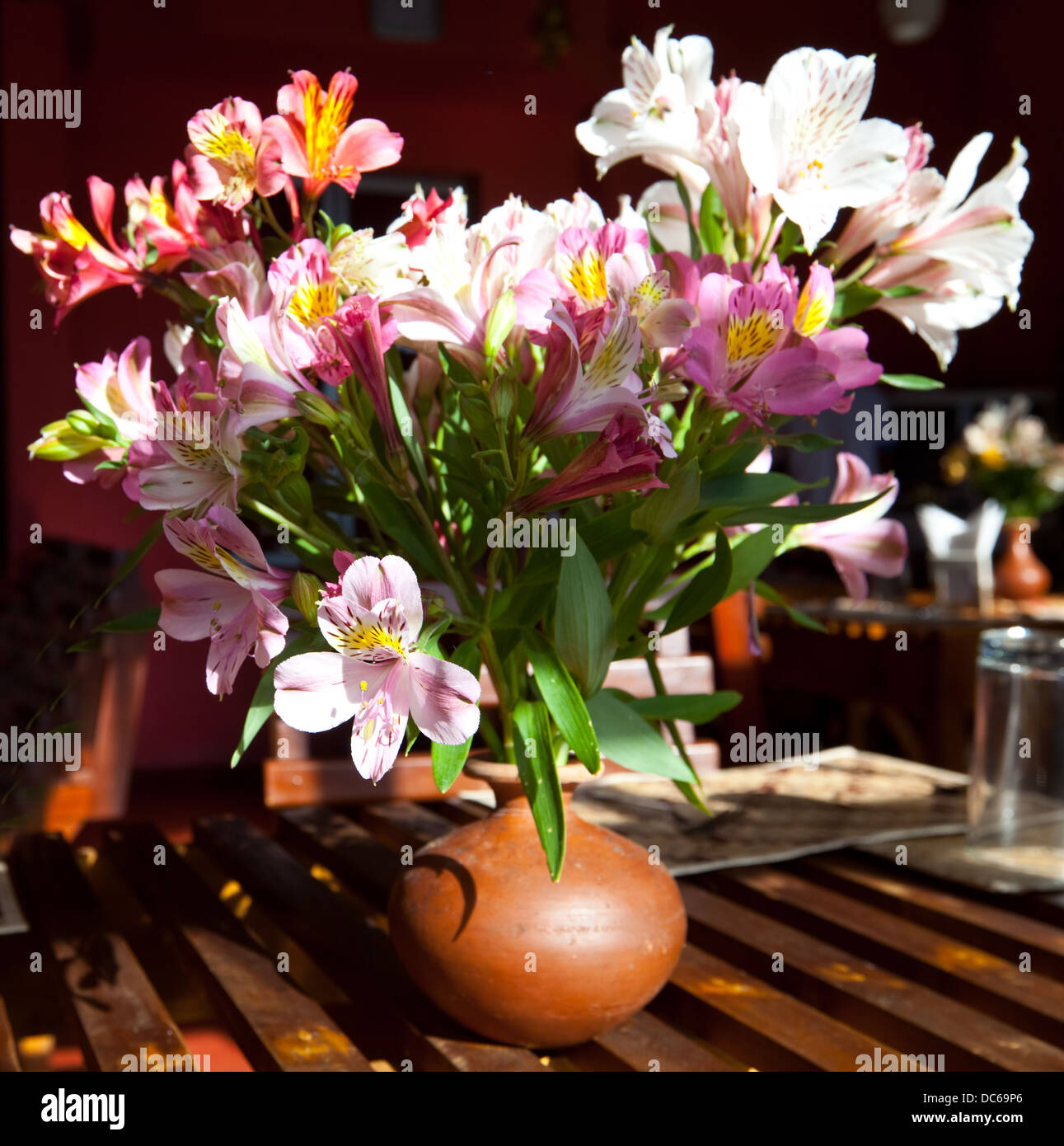 Flowers on table Stock Photo - Alamy
