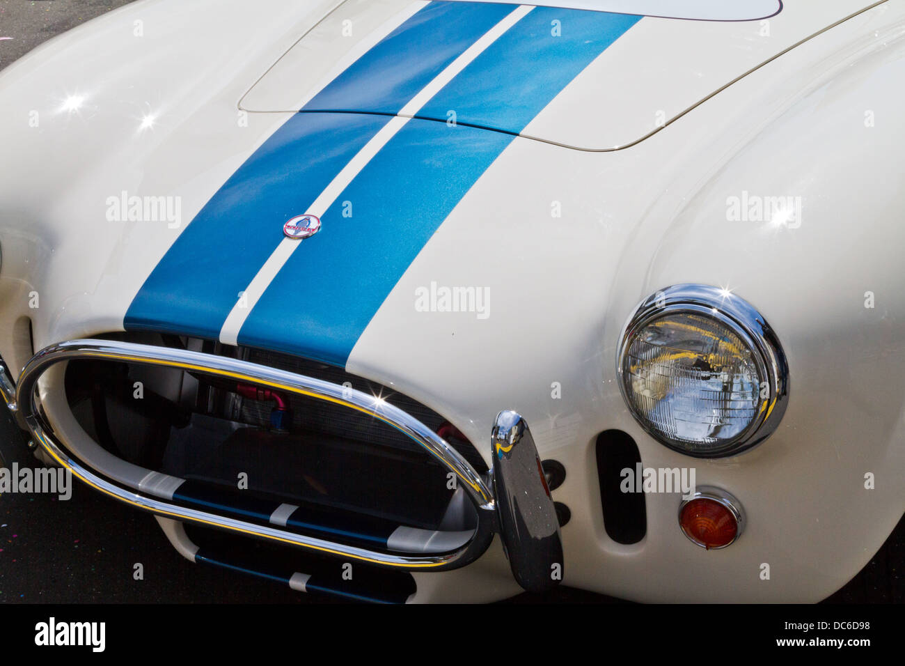 Ford Grill Emblem High Resolution Stock Photography and Images - Alamy