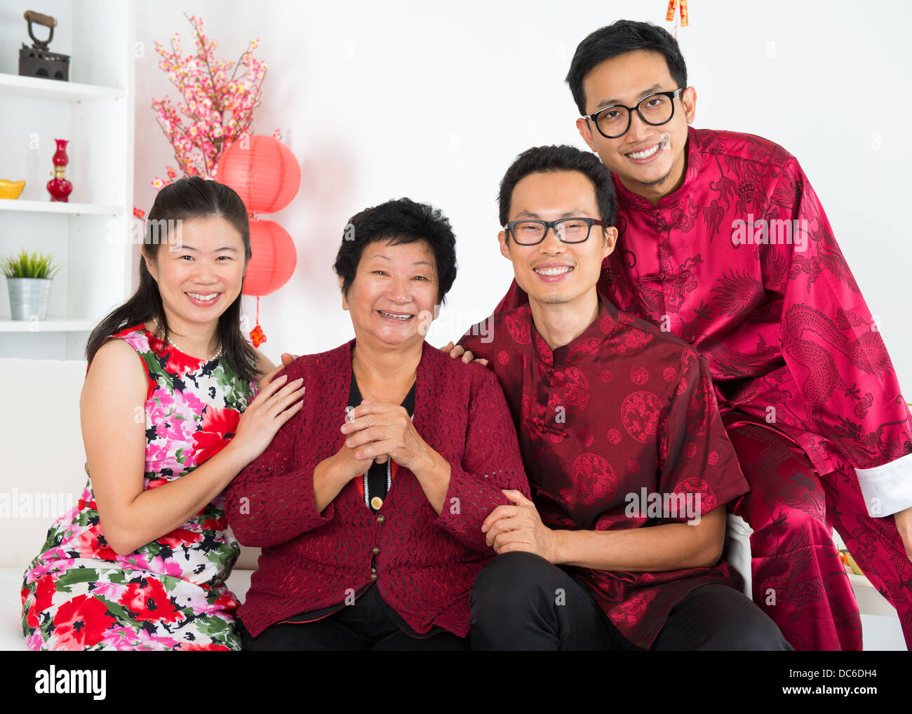 Asian family reunion Stock Photo - Alamy