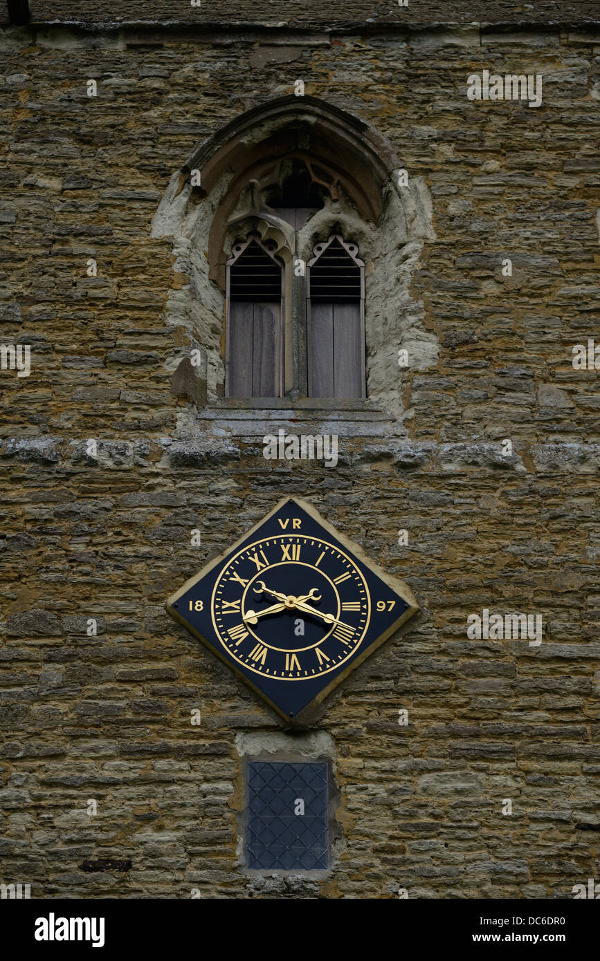 Clock on a church hi-res stock photography and images - Alamy
