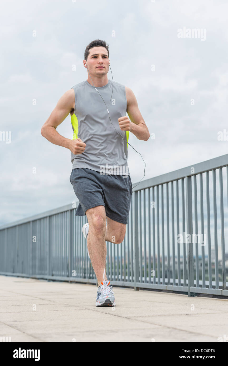 Man energy race hi-res stock photography and images - Alamy