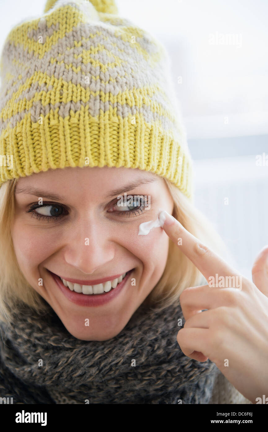 Woman cream head hi-res stock photography and images - Alamy